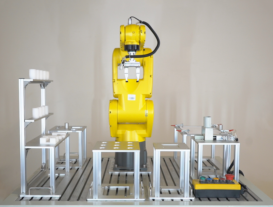 Robotic Training Unit | HowToRobot